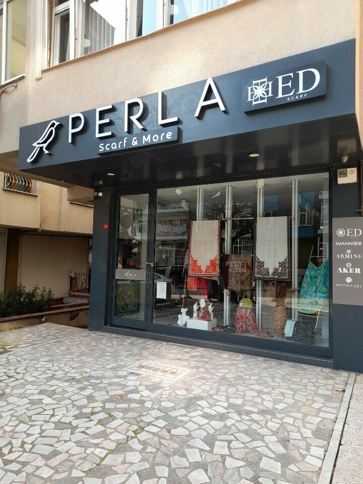 Giyim mağazası Parlak Scarf & More, İstanbul, foto