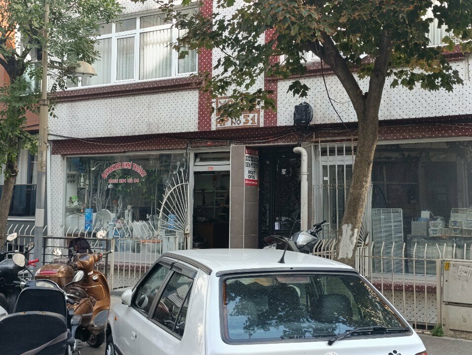 Emlak ofisi Özdemir Emlak, İstanbul, foto