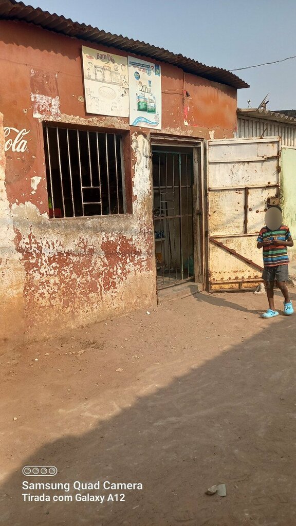 Market Cantina, Loanda, foto