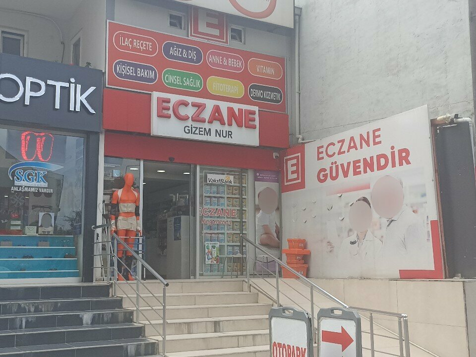 Eczaneler Gizem Nur Eczanesi, Bursa, foto