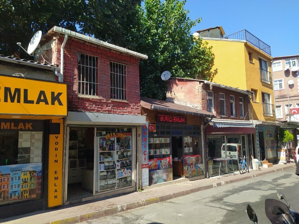 Emlak ofisi Suriçi Emlak, İstanbul, foto