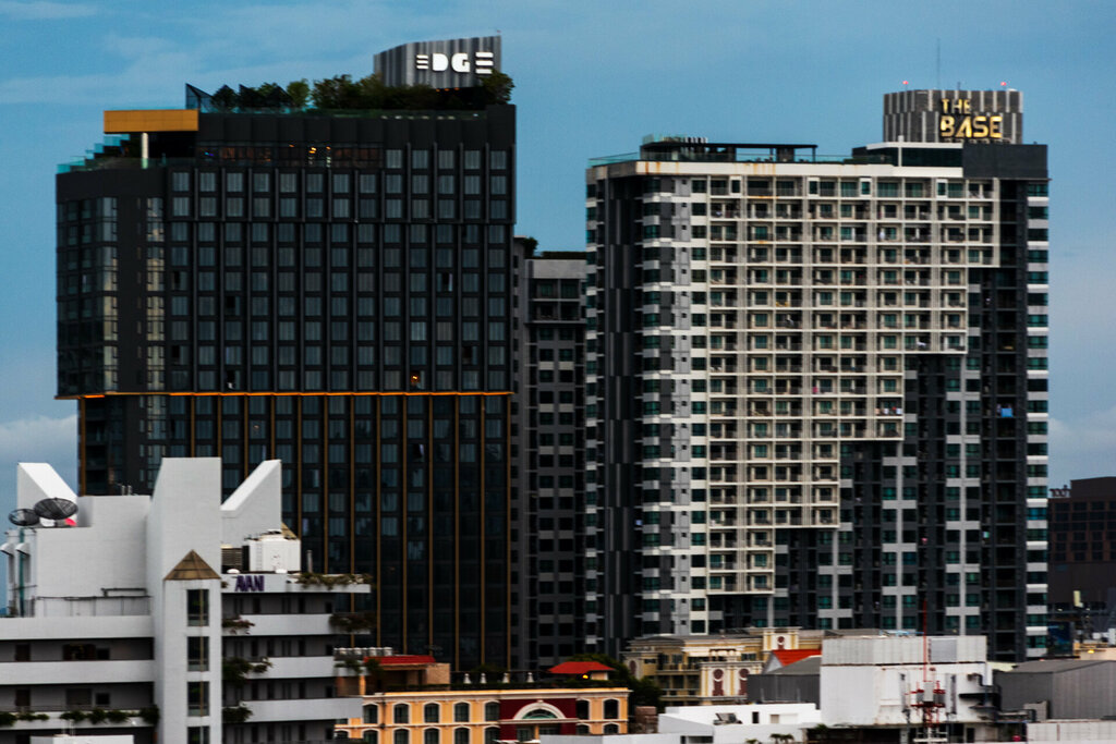 Otel The Base condo central Pattaya by Pattaya Lettings, Pattaya, foto