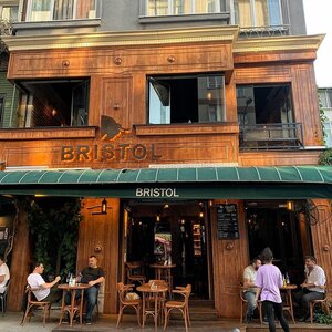 Bristol Hostel (İstanbul, Kadıköy, Caferağa Mah., Sarraf Ali Sok., 24), otel  İstanbul'dan