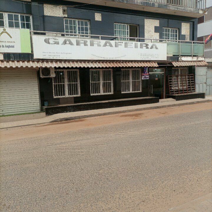 Alkollü içecekler Garrafeira, Loanda, foto