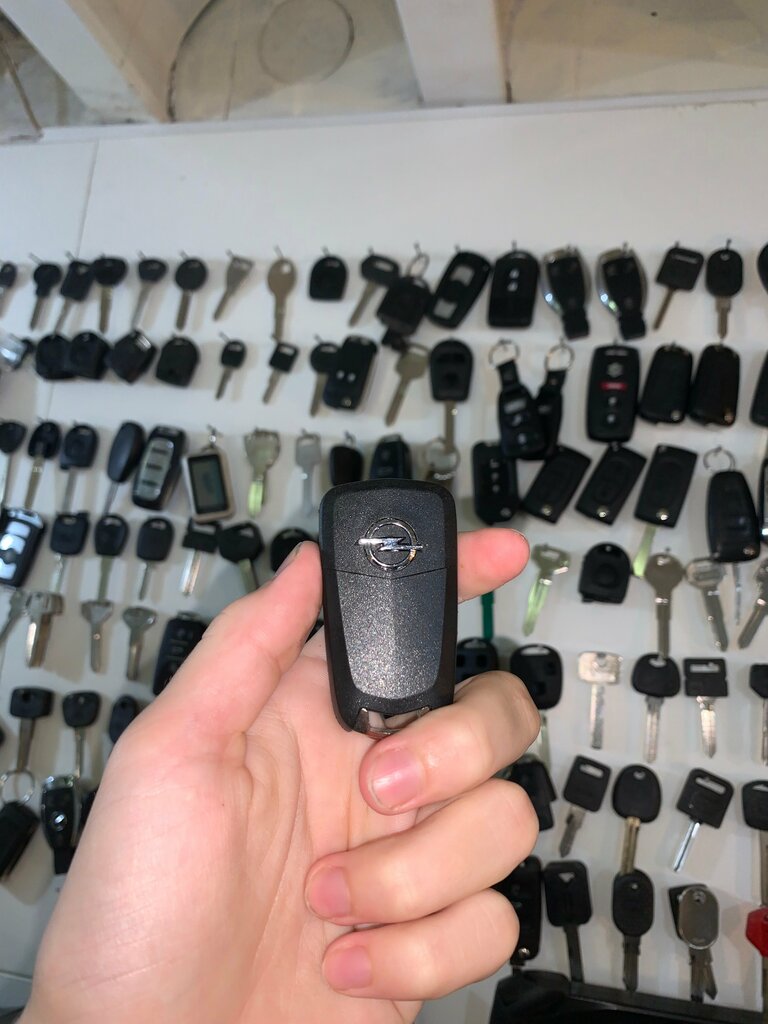 Anahtarların imalatı ve onarımı Bravar Kljućevi, Belgrad, foto