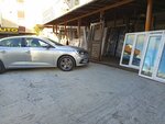 Servetler yıkım (İslambey Mah., Durusu Sok., No:20, Arnavutköy, İstanbul), kapılar  Arnavutköy'den