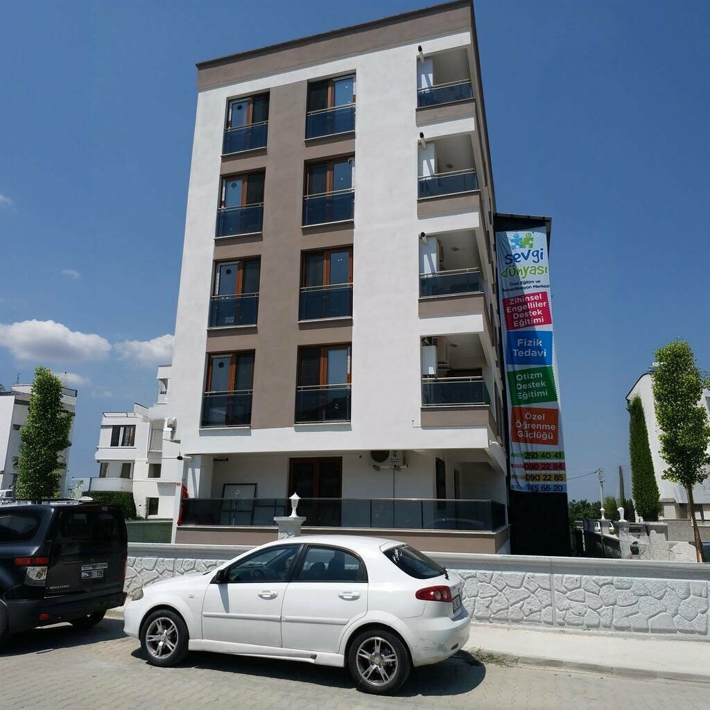 Tıbbi rehabilitasyon merkezleri Manisa Özel Sevgi Dünyası Özel Eğitim Ve Rehabilitasyon Merkezi, Manisa, foto