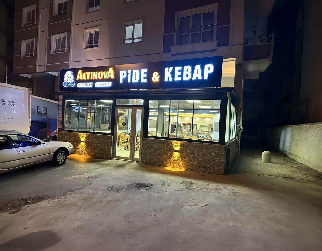 Kafe Altınova Pide Kebap Salonu, Ankara, foto