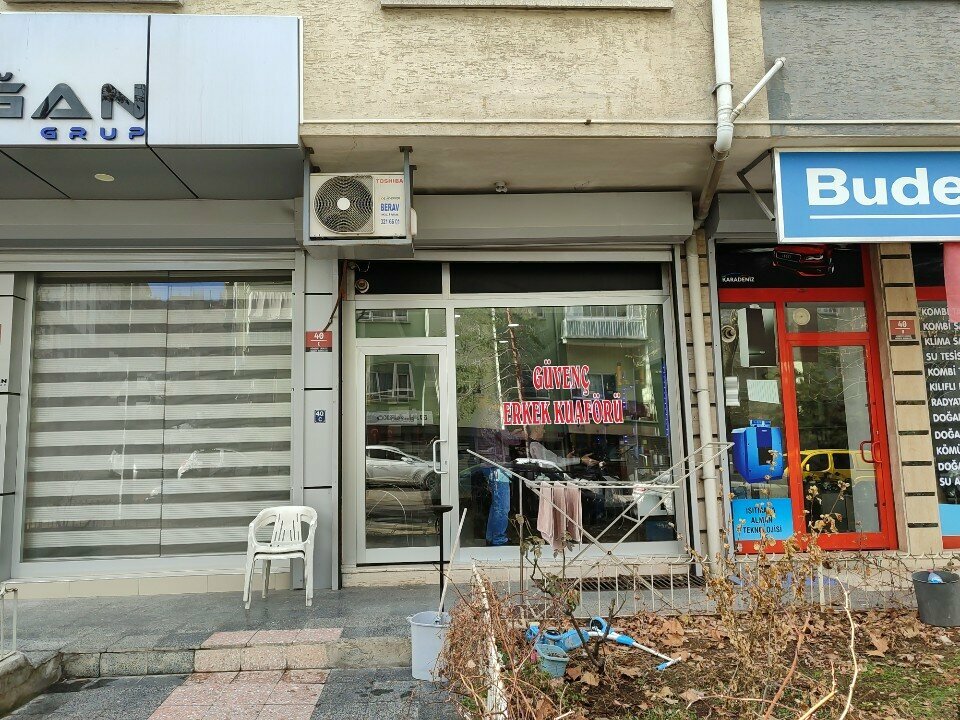 Berberler Güvenç Kuaför, Ankara, foto