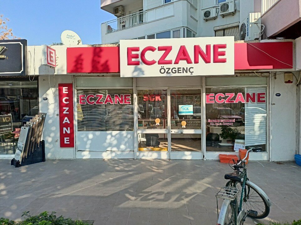 Eczaneler Eczane Özgenç, İzmir, foto