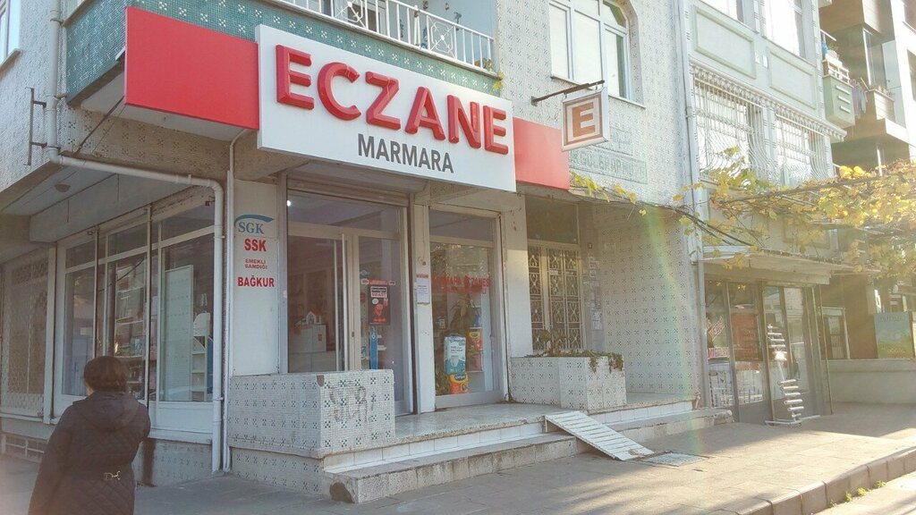 Eczaneler Marmara Eczanesi, İstanbul, foto