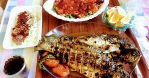 Özlem Balıkçılık Aile Restorantı Keşan (Edirne, Keşan, Paşayiğit Cad., 30/2), restoran  Keşan'dan