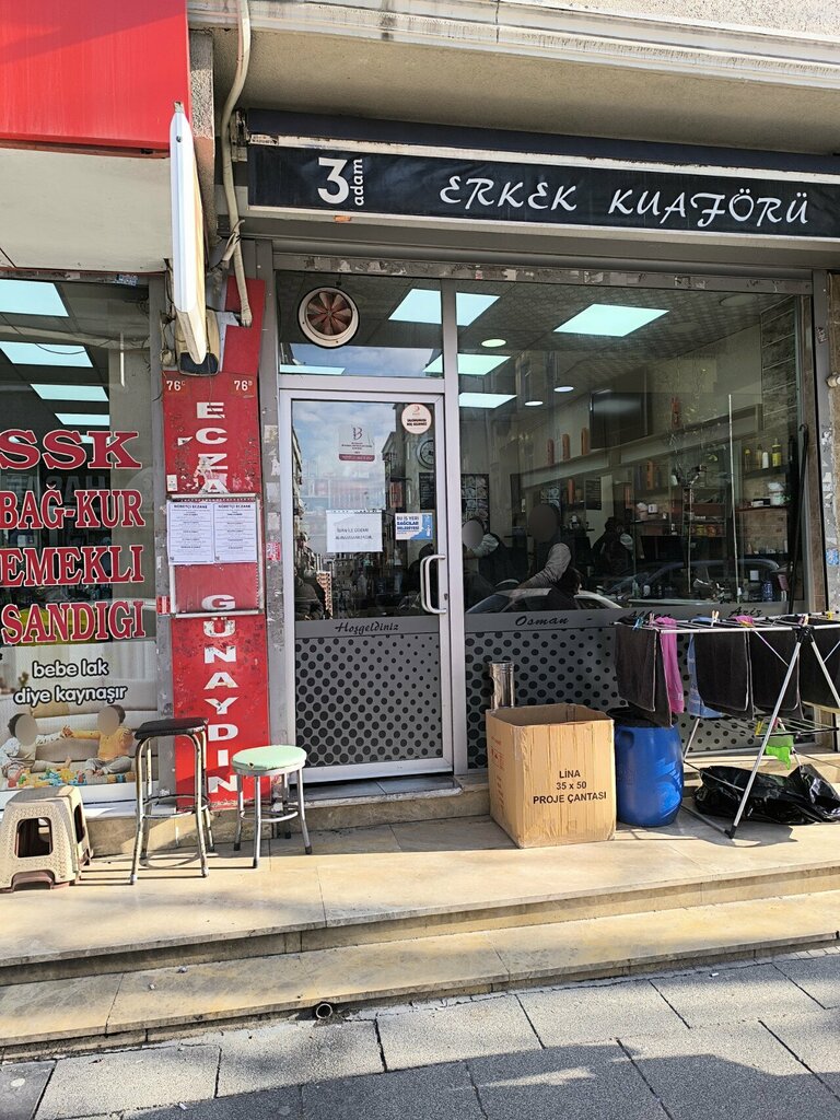 Berberler 3 Adam Erkek Kuaförü, İstanbul, foto