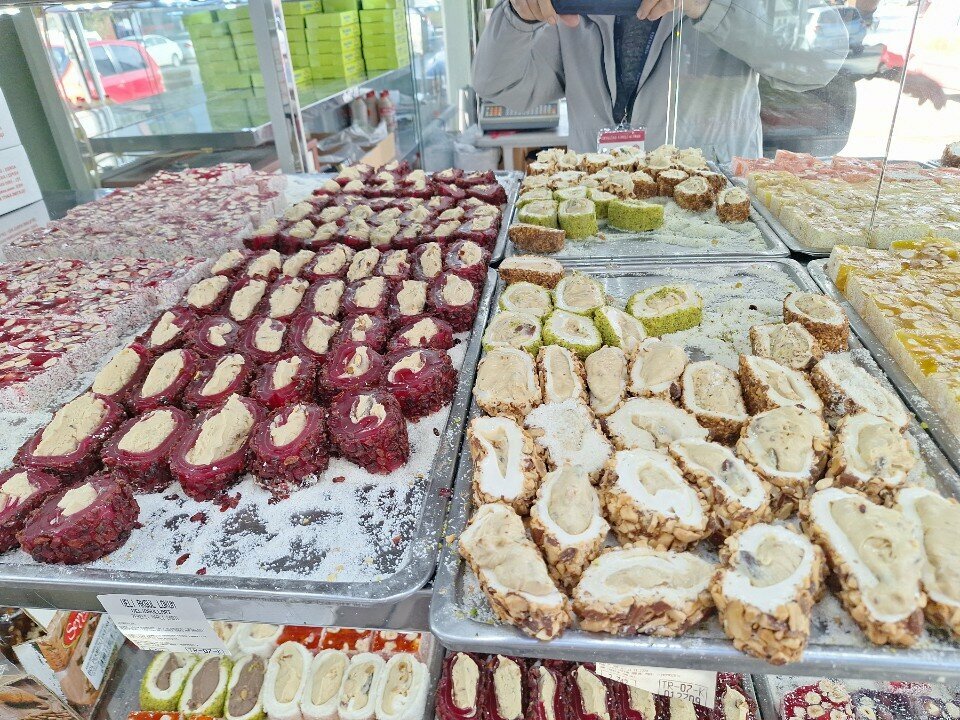 Şekerleme tatlı ve pastacılık ürünleri Velioğulları Lokum, Antalya, foto