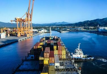 Deniz taşımacılığı Ali Salehi Shipping, Dubai, foto