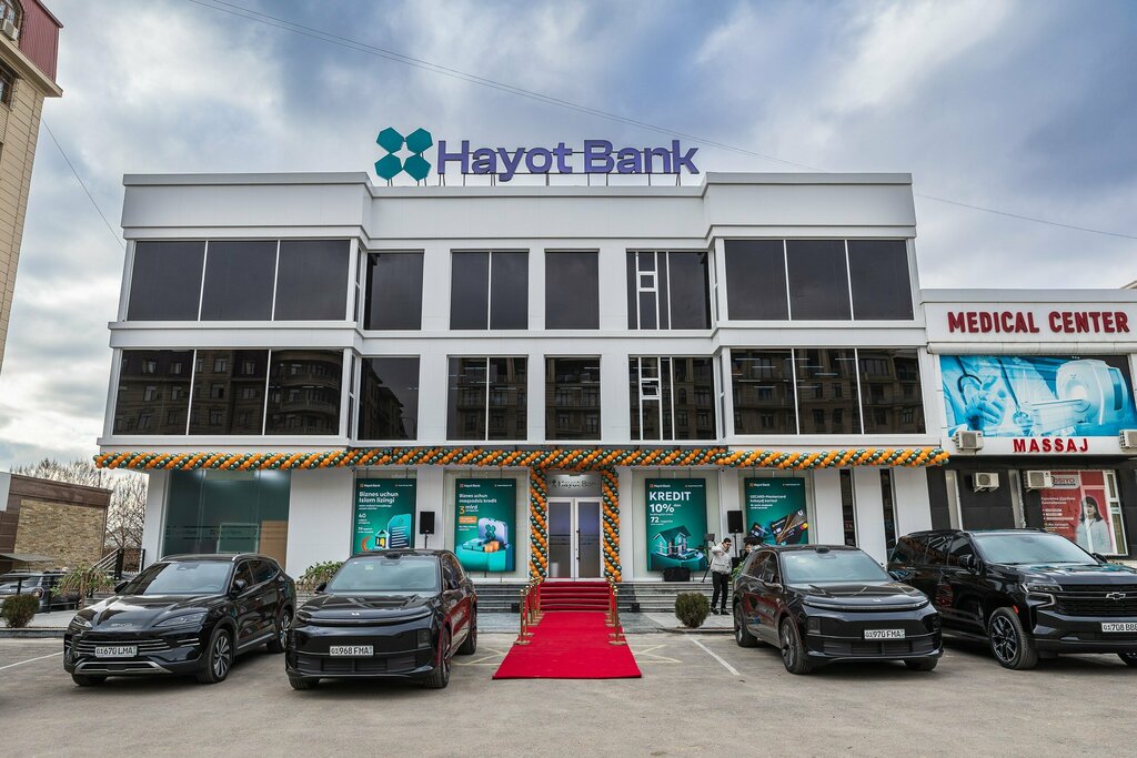 Banka Hayot Bank, Taşkent, foto