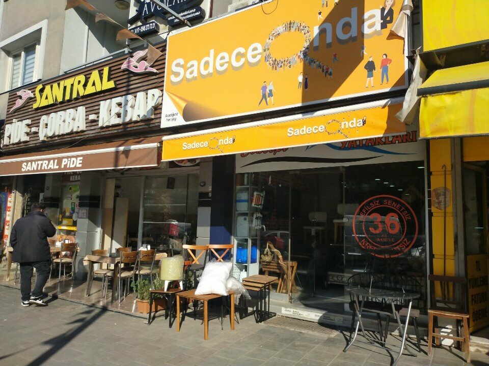 Mobilya mağazaları Sadeceonda, İzmir, foto