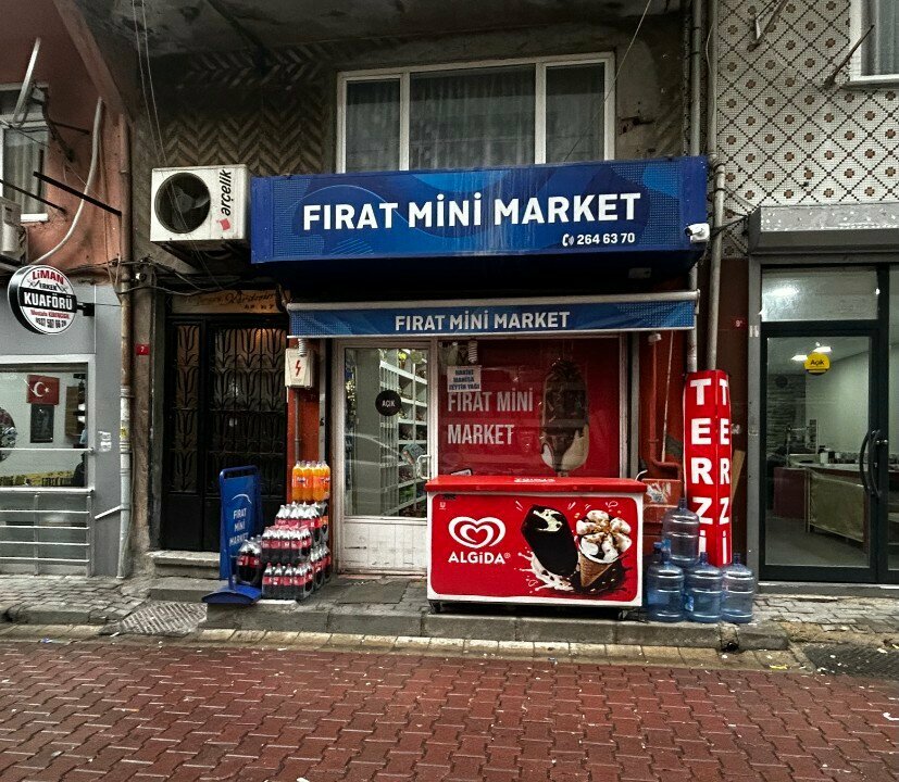 Market Fırat Mini Market, İstanbul, foto