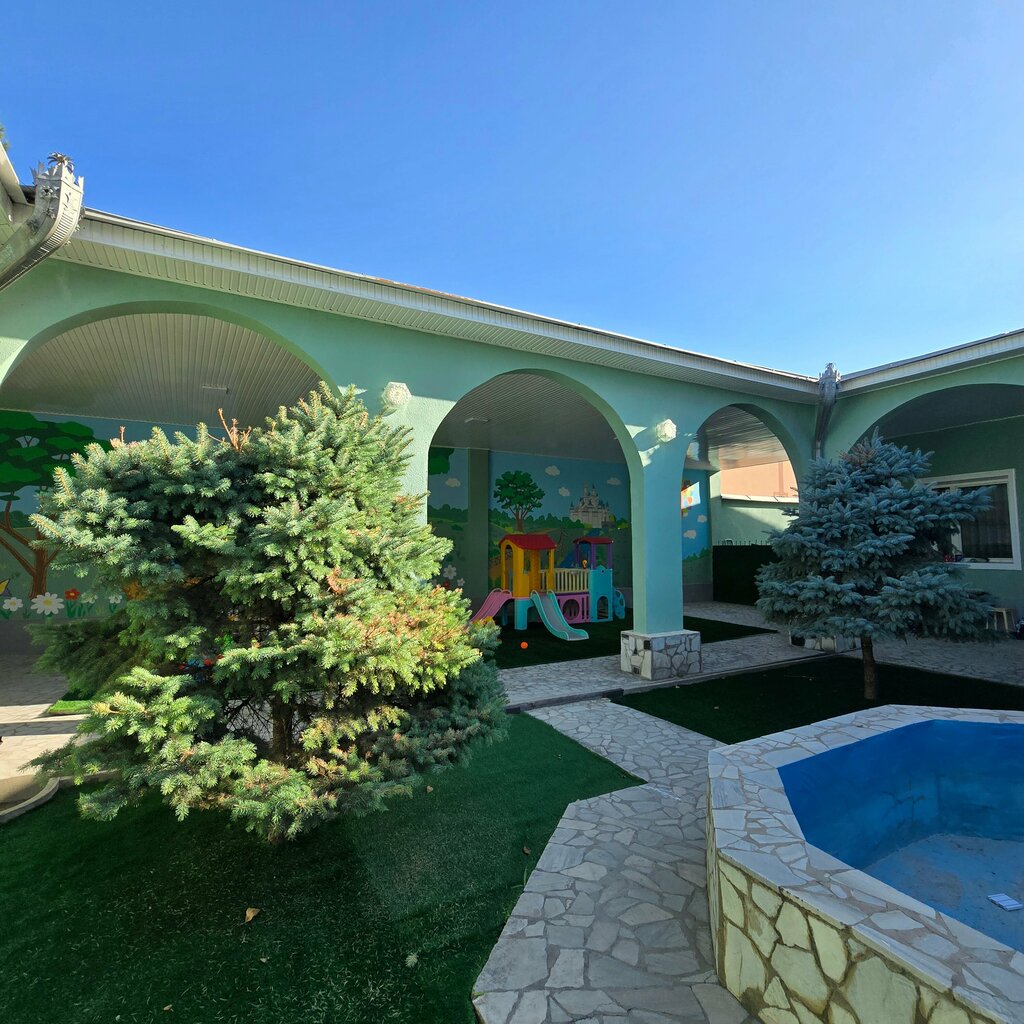 Anaokulları Happy feet, Taşkent, foto