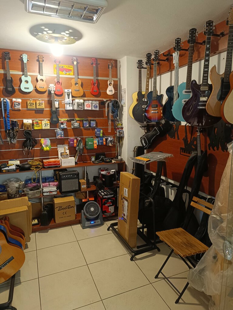 Enstrüman mağazaları Garaj Müzik Aletleri, Fethiye, foto