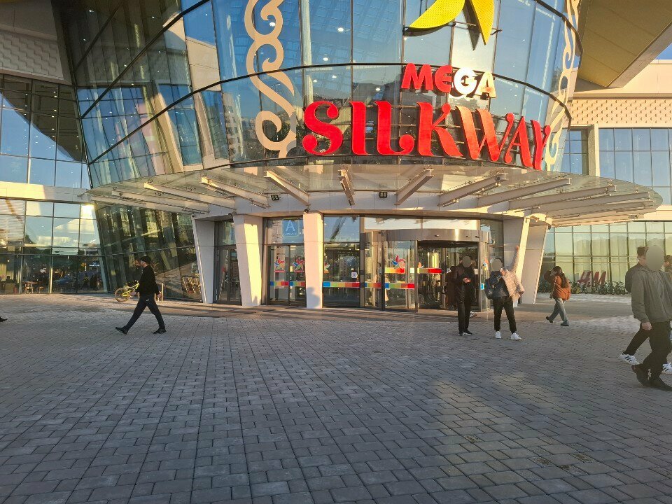 Bilgisayar mağazaları ISpace, Astana, foto
