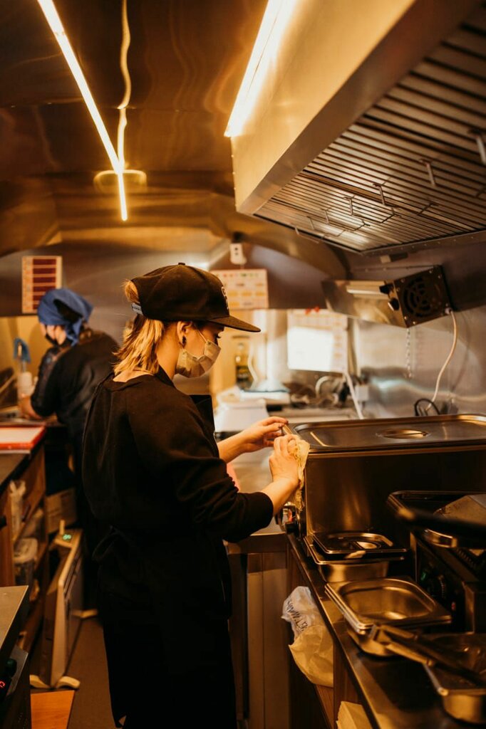 Fast food Мир Дёнера, Astrahan, foto