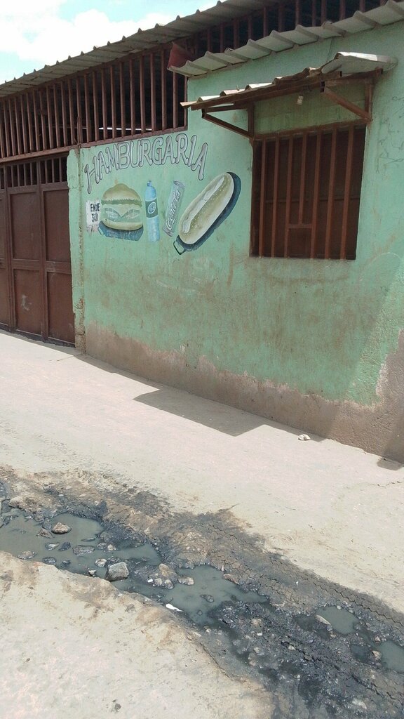 Kafe Delicia de Hambúrguer, Loanda, foto