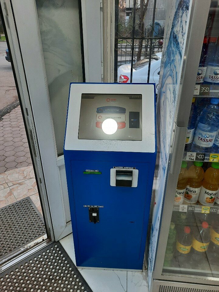 Ödeme terminali Qiwi, Almatı, foto