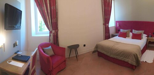 Otel Le Château de Taulane, , foto