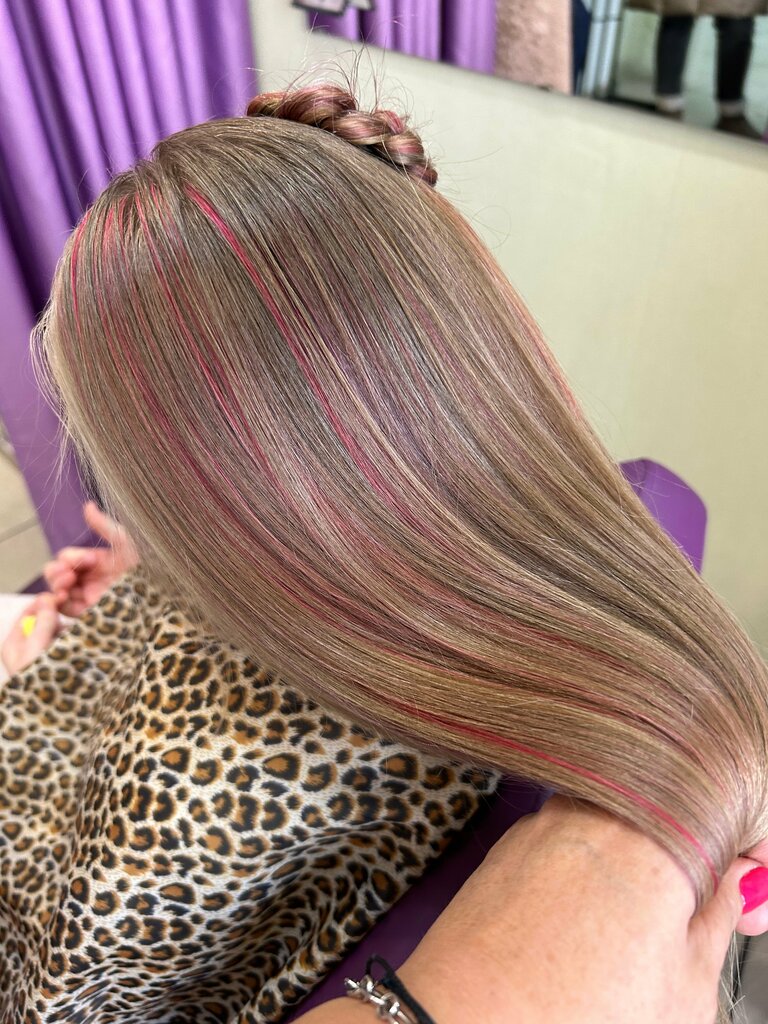 Güzellik salonu Студия красоты, Moskova, foto