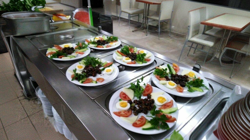 Restoran Tuğrul Otel Pide Ve Kebap Salonu Şabanözü, Şabanözü, foto