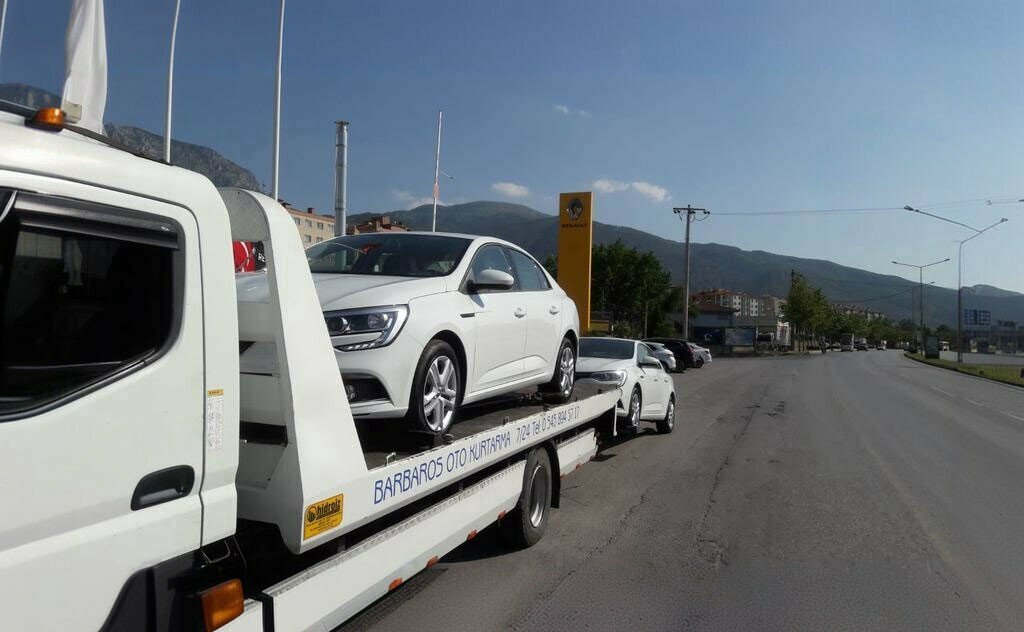 Otomobil parçaları imalatı Barbaros Oto Hurda, İzmir, foto
