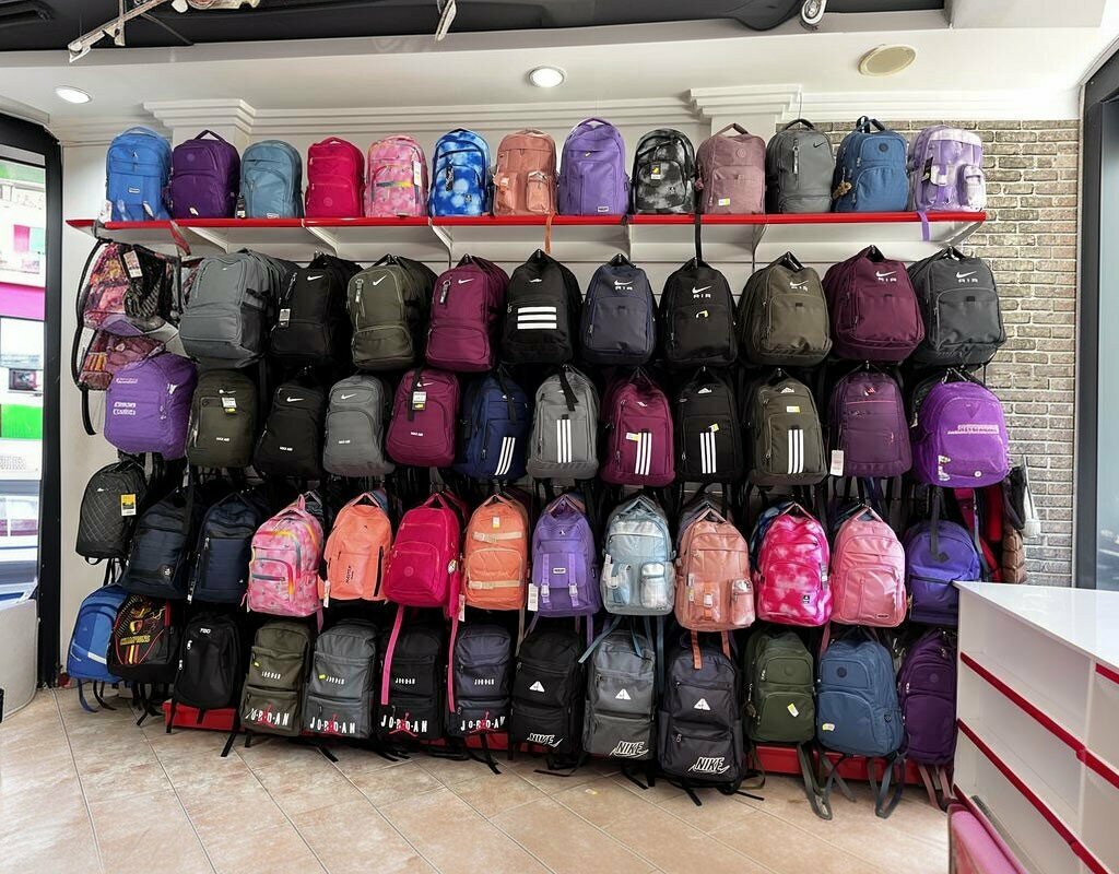 Kırtasiyeler Yörükoglu Okul Kıyafetleri Konfeksiyon, Kütahya, foto