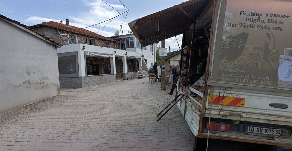 Muhtarlıklar Güzelköy Köy Muhtarlığı, Ayvacık, foto