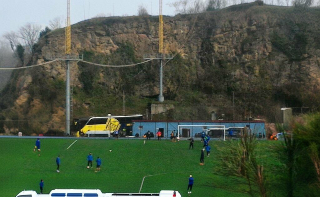 Stadyum Ahmet Suat Özyazıcı Stadı, Ortahisar, foto