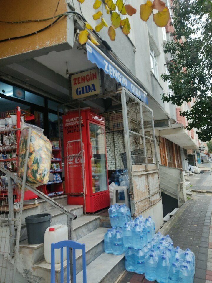 Pazarlar ve çarşılar Zengin Gıda, İstanbul, foto