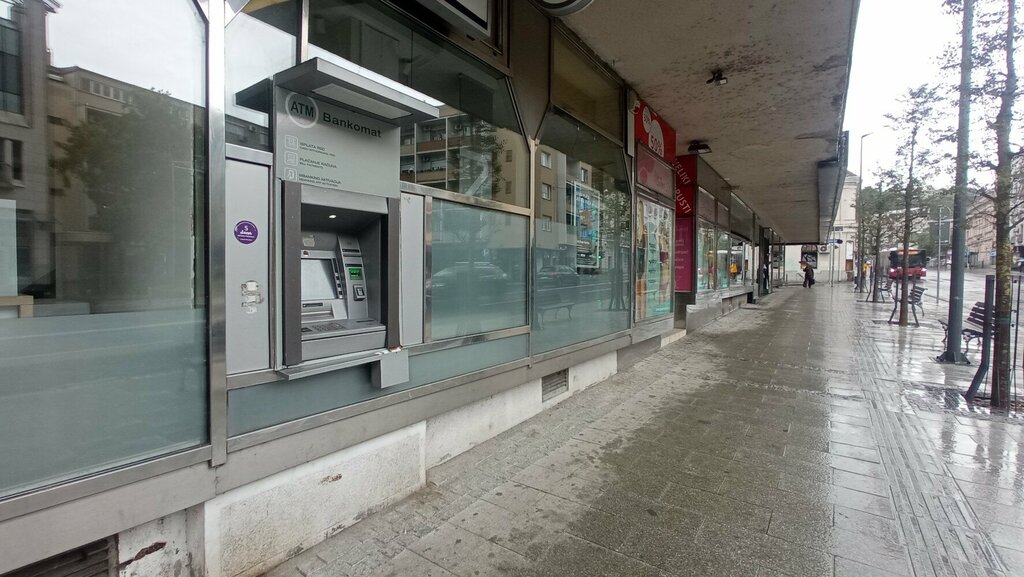 ATM'ler Наш AIK Банк, Belgrad, foto