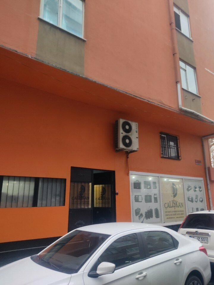 Çanta ve valiz mağazaları Çalışkan Deri, İstanbul, foto