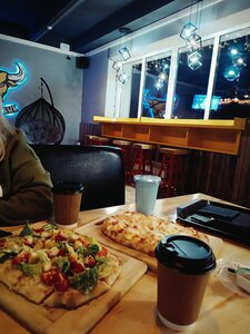 Yellow Bull (Sovetskaya Street No:43, Zaraysk), kafe  Zaraysk'tan