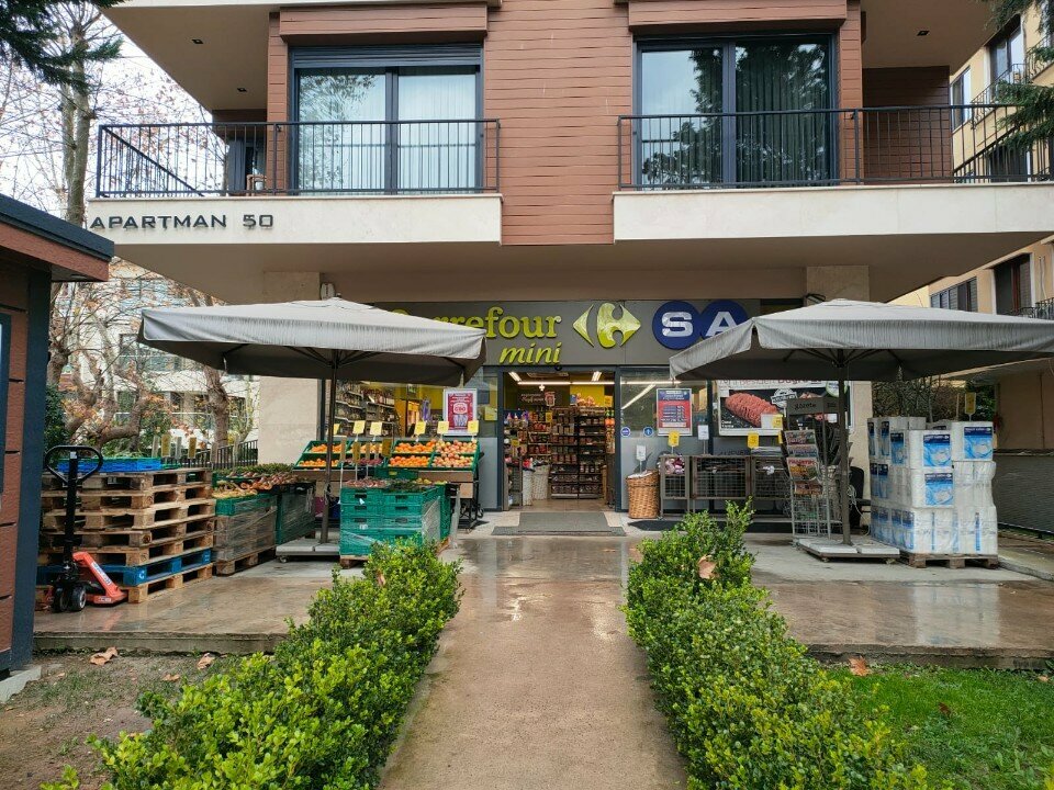 Süpermarket CarrefourSA, İstanbul, foto