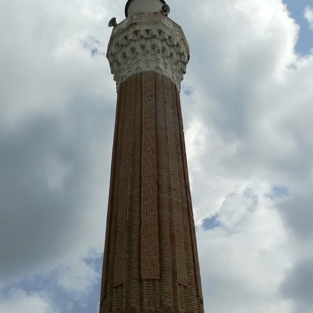 Cami Karakadı Necmettin Camii, Tire, foto