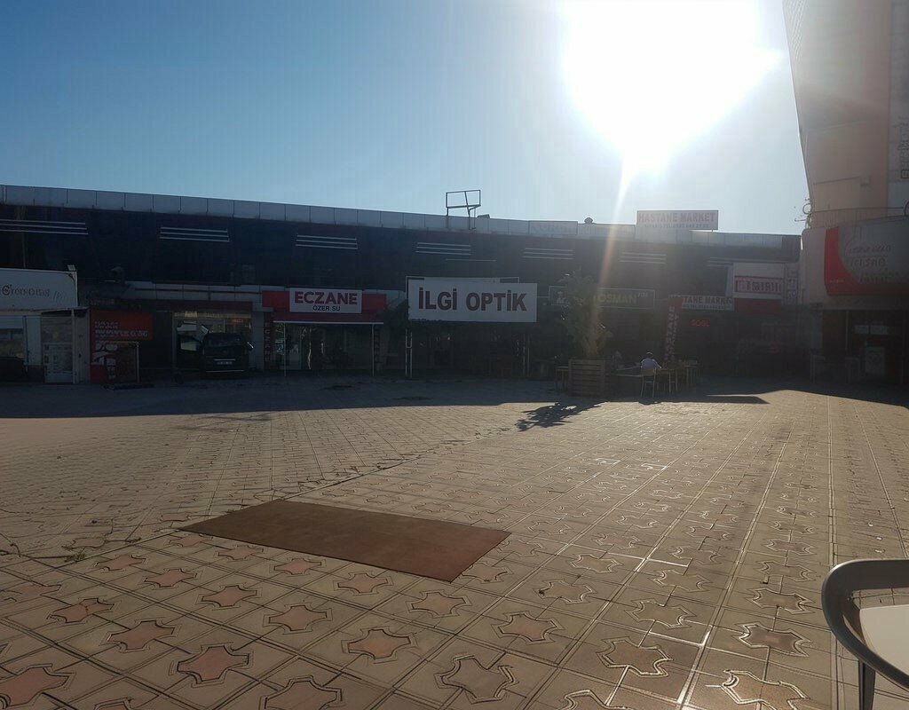 Eczaneler Özer Su Eczanesi, Turgutlu, foto