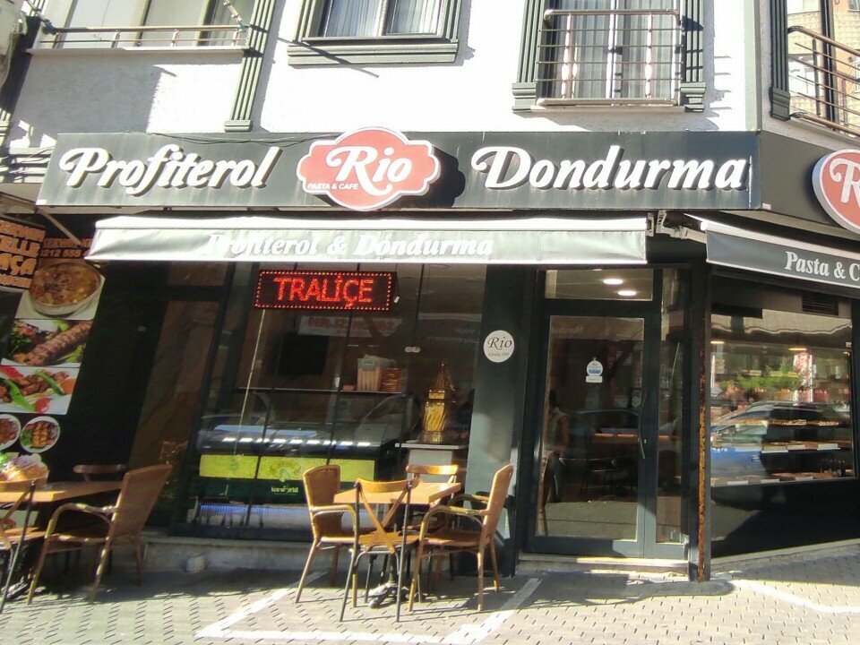 Pasta, şekerleme ve tatlı Rio Profiterol Dondurma, İstanbul, foto
