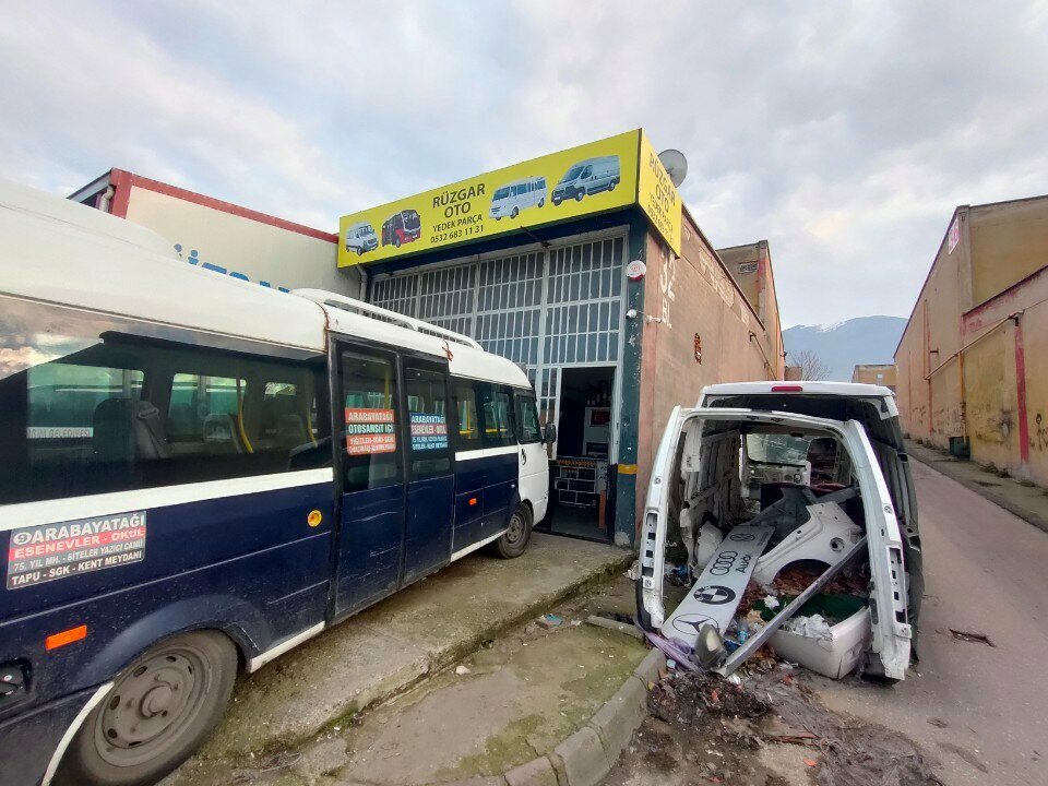 Otomobil yedek parçaları Rüzgar Oto Yedek Parça, Bursa, foto