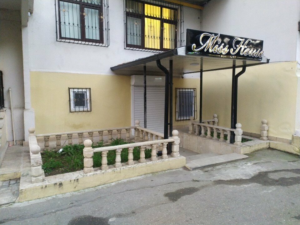 Güzellik salonu Miss house, Bakü, foto