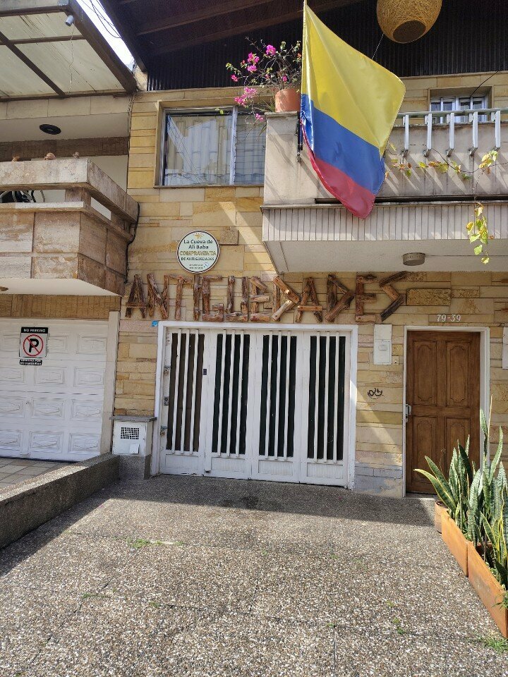 Antikacı dükkanları La cueva de ali baba, Medellin, foto