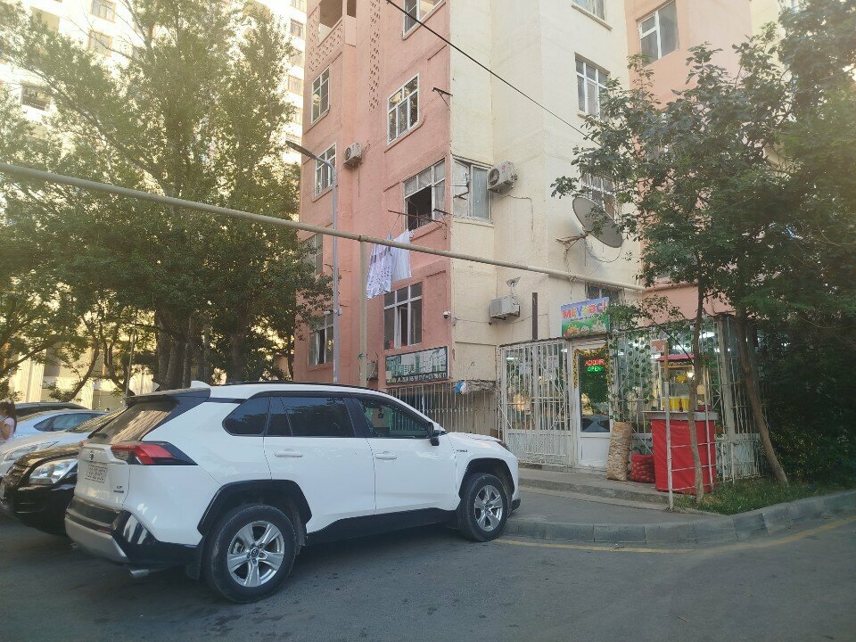 Toptan sebze ve meyve satışı Meyvəçi, Bakü, foto