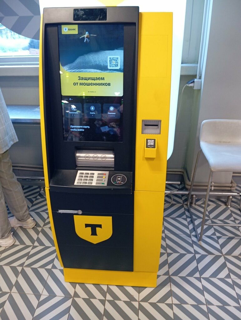 ATM'ler Т-Банк, Saint‑Petersburg, foto