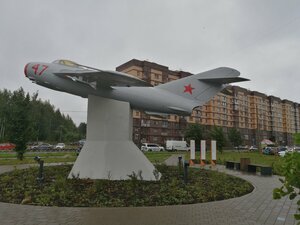 Миг-15 (Yaroslavl, skver Sokol), teknoloji anıtı  Yaroslavl'dan
