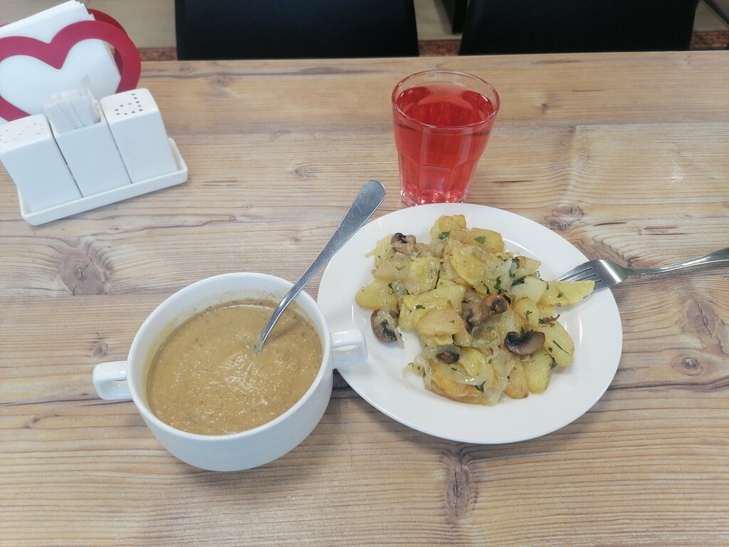 Kantin, yemekhane Компот, Şçerbinka, foto